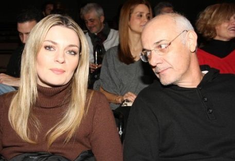 ΟΛΑ ΞΕΚΙΝΗΣΑΝ ΤΗΝ ΠΡΩΤΗ ΦΟΡΑ ΣΤΗ ΣΚΗΝΗ ΜΑΖΙ... | Apodytiriakias.gr