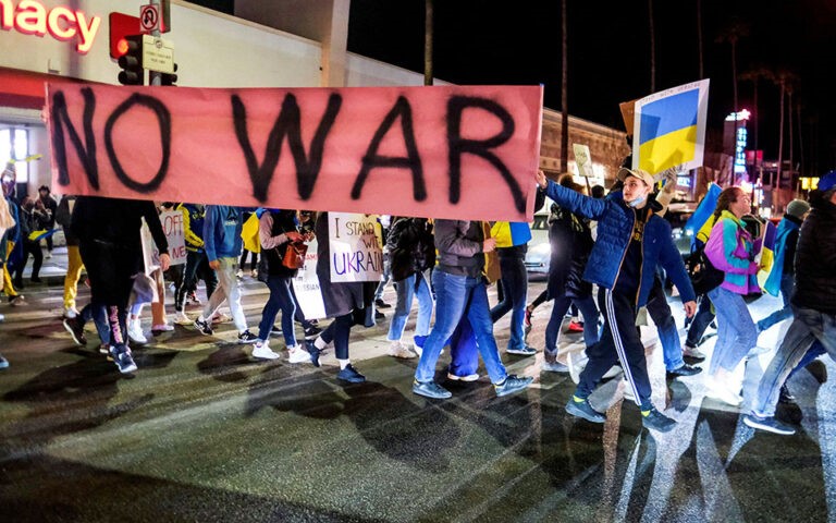 ΚΑΜΙΑ ΕΥΡΩΠΗ ΔΕΝ ΕΙΝΑΙ ΜΕ ΚΑΜΙΑ ΟΥΚΡΑΝΙΑ | Apodytiriakias.gr