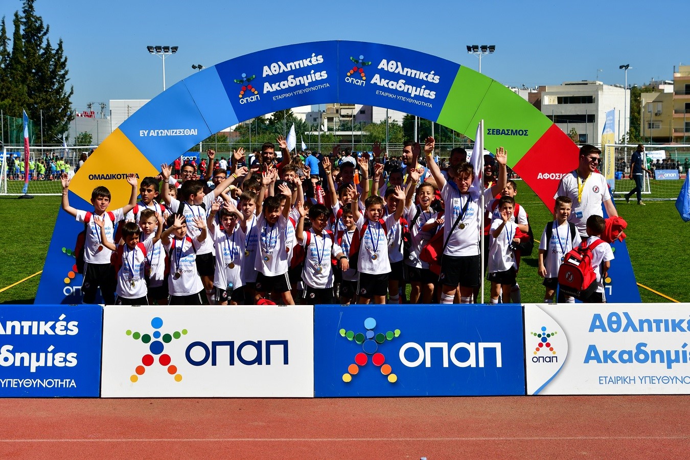 Ο αθλητισμός μέσα από τα μάτια των Βαζέχα, Χαριστέα, Παπαλουκά, Ρεντζιά ...