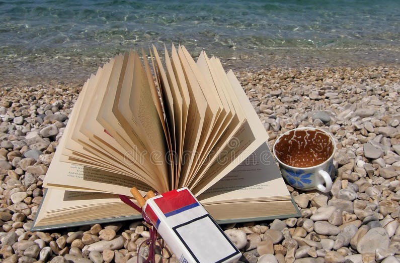 ΚΑΙ ΚΑΦΕ ΚΑΙ ΤΣΙΓΑΡΟ ΣΤΗΝ ΠΑΡΑΛΙΑ, ΡΕ; | Apodytiriakias.gr