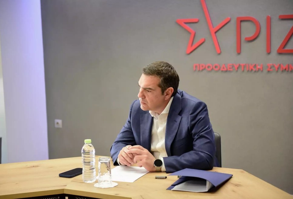 ΝΕΡΟ ΣΤΙΣ ΙΔΕΕΣ ΕΒΑΛΕ, ΤΑ ΒΑΖΕΙ ΚΑΙ ΜΕ ΤΟ... ΝΕΡΟ | Apodytiriakias.gr