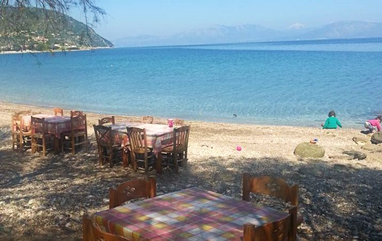 ΕΝΑΣ ΤΣΑΝΤΗΡΟΜΑΧΑΛΑΣ ΣΕ ΚΑΘΕ ΓΩΝΙΑ ΤΟΥ ΠΑΡΑΔΕΙΣΟΥ | Apodytiriakias.gr