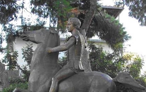 ΤΟ ΑΓΑΛΜΑ ΤΟΥ ΑΛΕΞΑΝΔΡΟΥ ΣΤΗΝ ΑΘΗΝΑ | Apodytiriakias.gr