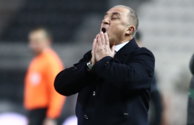 Ο ΦΑΤΙΧ ΤΡΙΜ ΕΚΤΟΣ... ΚΛΙΜΑΤΟΣ ΠΡΩΤΑΘΛΗΜΑΤΟΣ | Apodytiriakias.gr