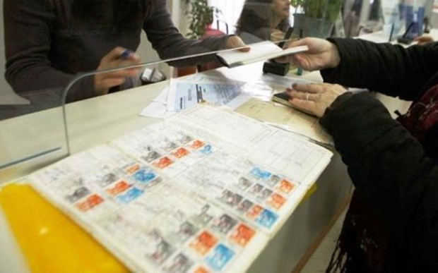 ΝΤΑΗΛΗΚΙ ΒΟΥΤΑΝΕ ΤΟ ΧΕΡΙ ΣΤΗΝ ΤΣΕΠΗ ΤΩΝ ΝΕΩΝ | Apodytiriakias.gr