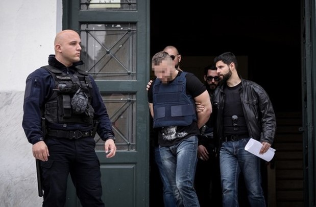 ΣΤΟ ΣΥΜΒΟΛΑΙΟ ΘΑΝΑΤΟΥ ΘΥΜΑ Η ΕΛΛΑΔΑ | Apodytiriakias.gr