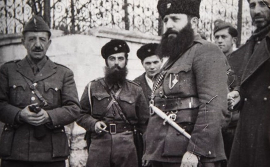 ΟΙ ΞΕΝΟΙ ΝΑ ΜΑΘΟΥΝ ΣΩΣΤΑ ΠΟΙΟΣ ΗΤΑΝ Ο ΑΡΗΣ | Apodytiriakias.gr
