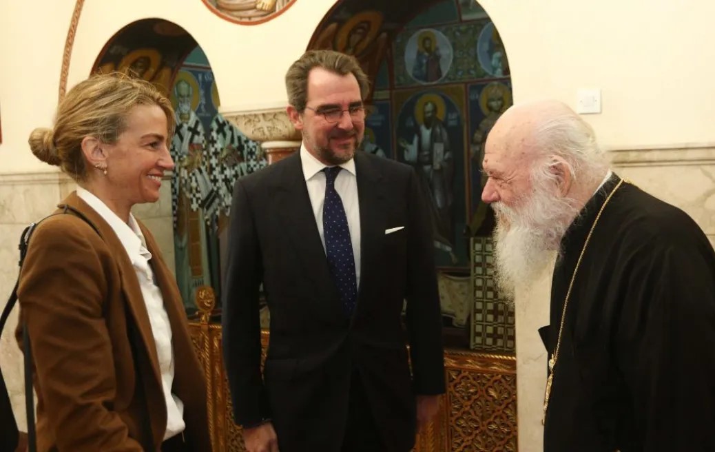 ΑΠΑΡΑΙΤΗΤΗ Η ΕΥΛΟΓΙΑ ΤΟΥ ΠΑΠΑ | Apodytiriakias.gr