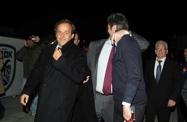 ΛΑΜΟΓΙΟ Ο ΠΛΑΤΙΝΙ, ΟΛΙΓΑΡΧΕΣ ΣΑΒΒΙΔΗΣ, ΜΑΡΙΝΑΚΗΣ | Apodytiriakias.gr