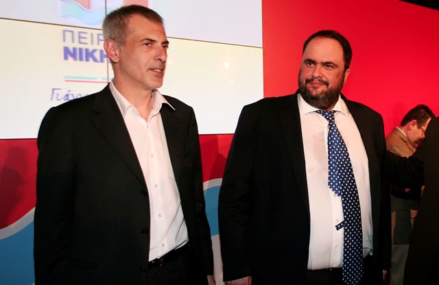 ΤΟ ΠΑΡΑΣΚΗΝΙΟ ΜΑΡΙΝΑΚΗ ΣΤΟΝ ΔΗΜΟ ΠΕΙΡΑΙΑ | Apodytiriakias.gr