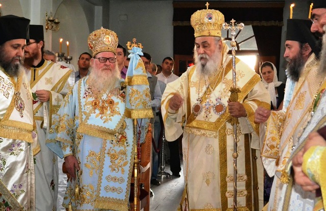 ΓΙΑΤΙ Η ΕΚΚΛΗΣΙΑ ΔΕΝ ΒΟΗΘΑ ΜΕ ΤΗΝ ΑΜΥΘΗΤΗ ΠΕΡΙΟΥΣΙΑ ΤΗΣ | Apodytiriakias.gr