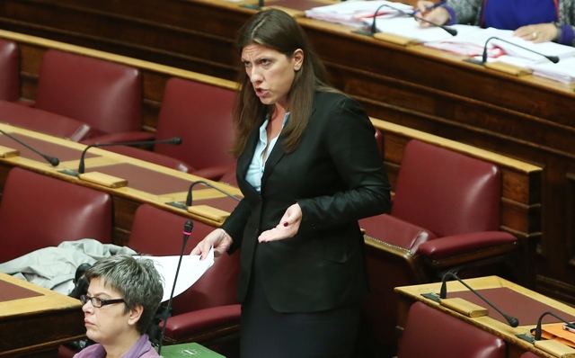 ΖΩΗ ΚΩΝΣΤΑΝΤΟΠΟΥΛΟΥ, Ο ΒΕΛΗΓΚΕΚΑΣ ΣΤΗ ΒΟΥΛΗ | Apodytiriakias.gr