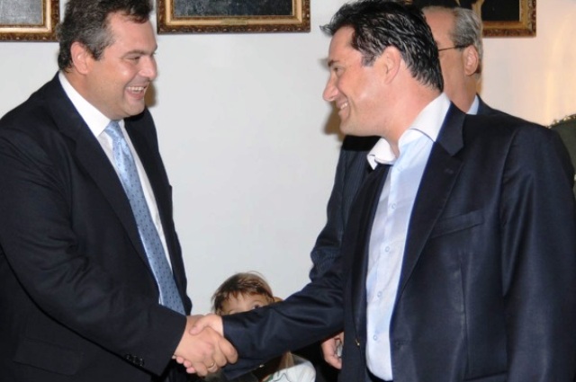 Ο ΑΔΩΝΙΣ ΣΤΟ ΕΔΩΛΙΟ ΓΙΑ ΤΙΣ ΤΡΙΧΕΣ ΤΟΥ ΚΑΜΜΕΝΟΥ | Apodytiriakias.gr