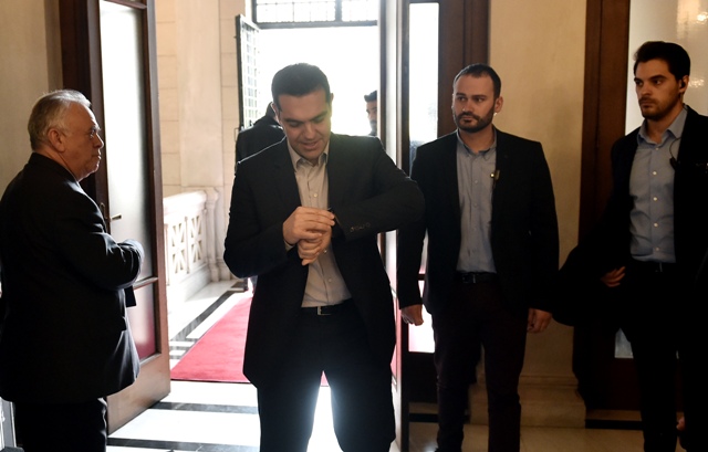 ΟΤΑΝ ΛΕΜΕ ΟΛΟΙ, ΕΝΝΟΟΥΜΕ ΟΛΟΙ!!! | Apodytiriakias.gr