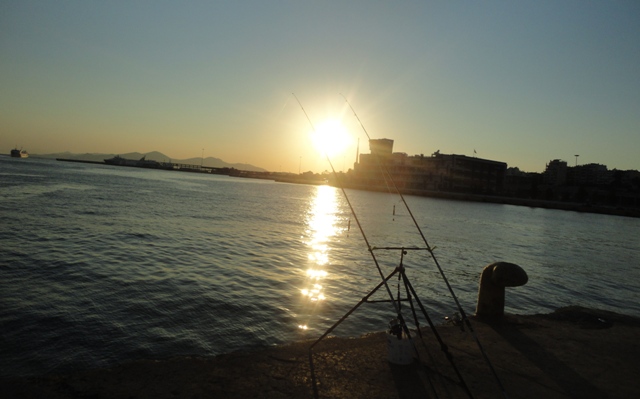 ΨΑΡΟΤΟΠΟΣ ΤΟ ΛΙΜΑΝΙ ΤΟΥ ΠΕΙΡΑΙΑ | Apodytiriakias.gr