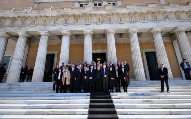 ΟΙ ΣΥΡΙΖΑΙΟΙ ΓΡΑΦΟΥΝ ΙΣΤΟΡΙΑ ΜΕ ...ΑΤΑΚΕΣ | Apodytiriakias.gr