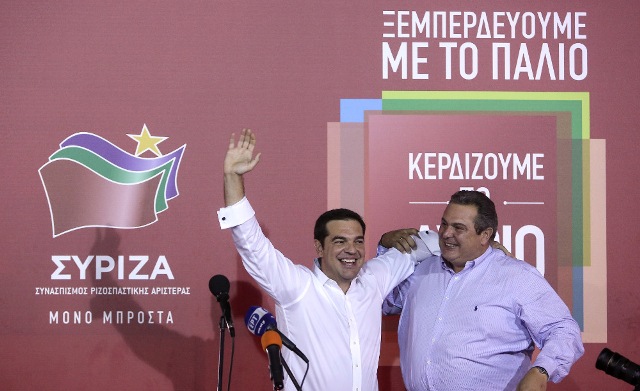 Ο ΚΑΜΜΕΝΟΣ ΔΕΝ ΠΗΡΕ ΤΗΛΕΦΩΝΟ ΤΟΝ ΤΣΙΠΡΑ! | Apodytiriakias.gr
