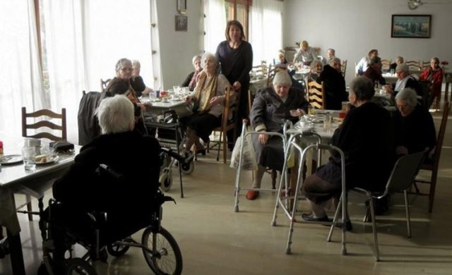 ΜΕΤΑ ΤΑ ΣΧΟΛΕΙΑ, ΤΥΦΩΝΑΣ ΦΠΑ ΚΑΙ ΣΤΑ ΓΗΡΟΚΟΜΕΙΑ | Apodytiriakias.gr