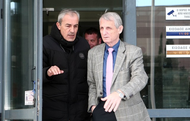 Η ΦΑΡΣΑ ΠΟΥ ΠΑΙΖΕΤΑΙ ΜΕ ΤΗΝ... ΚΑΘΑΡΣΗ | Apodytiriakias.gr