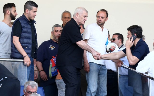 ΜΑΛΑΚΙΑ ΤΟ ΠΑΝΗΓΥΡΙ ΓΙΑ ΜΕΛΙΣΣΑΝΙΔΗ ΚΑΙ ΜΠΑΡΚΑ | Apodytiriakias.gr