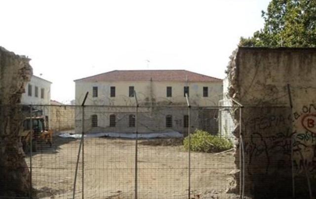 ΜΟΥΣΕΙΟ ΤΣΙΤΣΑΝΗ ΟΙ ΠΑΛΙΕΣ ΦΥΛΑΚΕΣ ΤΡΙΚΑΛΩΝ | Apodytiriakias.gr