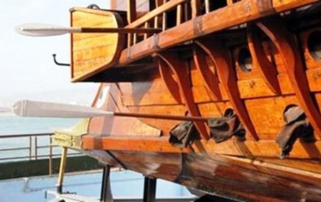 ΜΕ ΚΟΛΠΟ ΠΑΡΈΣΥΡΕ ΤΟΝ ΠΛΑΝΗΤΑΡΧΗ ΣΤΑ ΣΤΕΝΑ | Apodytiriakias.gr