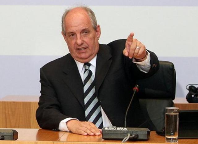 ΟΤΑΝ Ο ΤΕΡΕΝΣ ΜΙΛΟΥΣΕ ΣΟΒΑΡΑ… | Apodytiriakias.gr