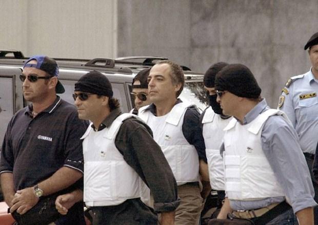 ΑΒΑΣΤΑΚΤΗ ΕΛΑΦΡΟΤΗΤΑ ΤΟΥ... ΛΑΟΥ, ΒΙΩΝΕΙ Ο ΤΡΟΜΟΚΡΑΤΗΣ | Apodytiriakias.gr